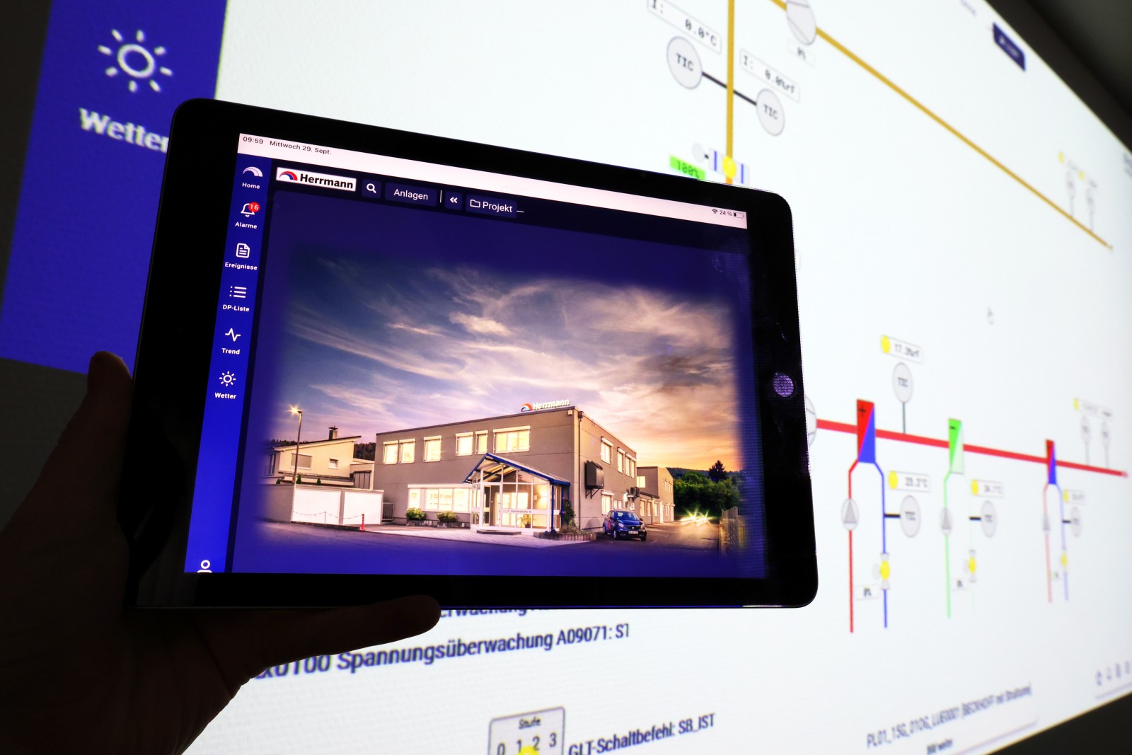 hercon®-Leittechnik mit atvise® - das neue hercon® Web-SCADA - Herrmann ...